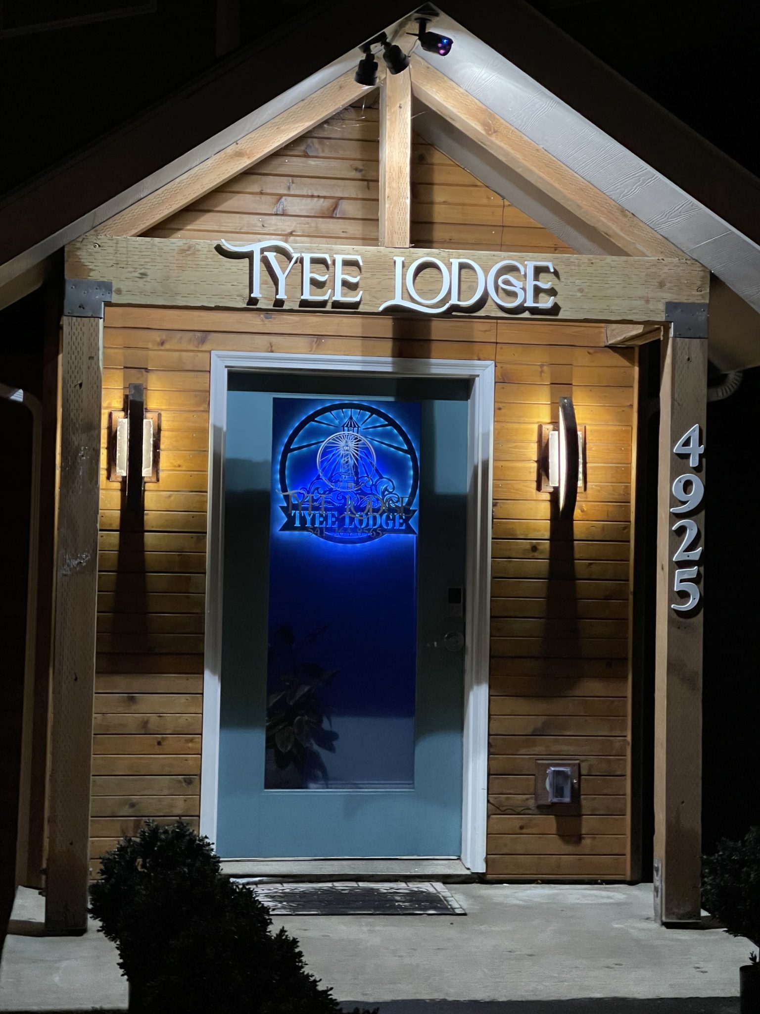 Photo Gallery – Tyee Lodge -Newport Bed and Breakfast